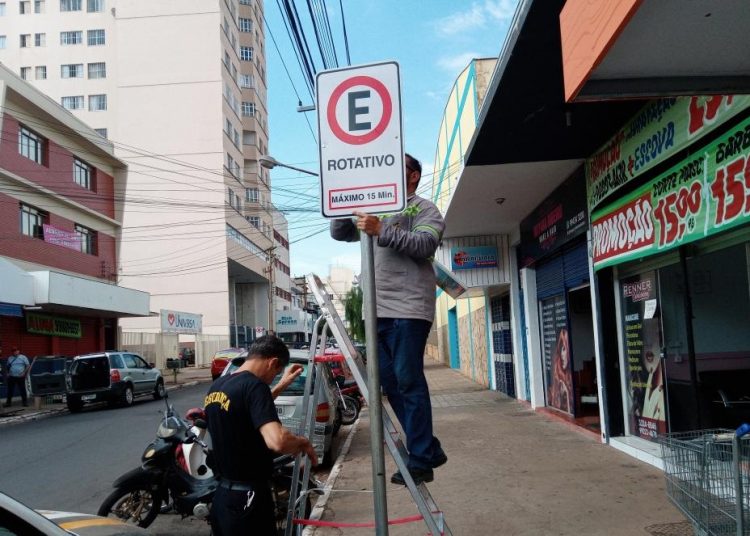 CMTT revitaliza sinalização na região central de Anápolis - Contexto